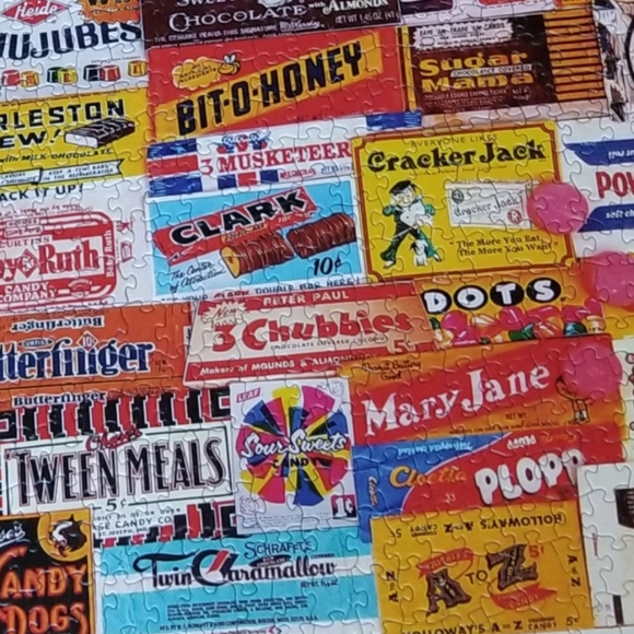 White Mountain Puzzles | Games | 00pc Candy Wrapper Jigsaw Puzzle ...